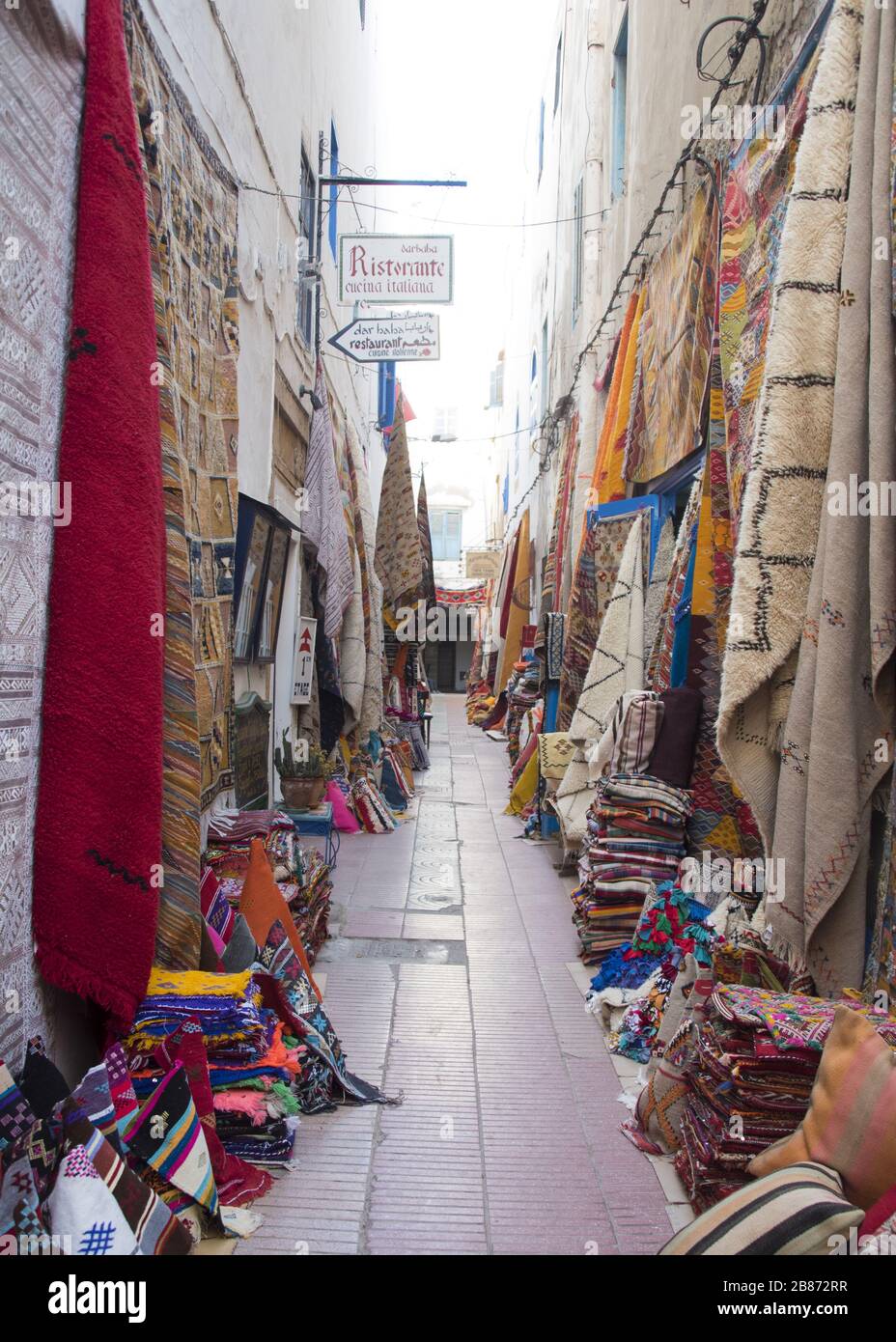 Medina souk sousse tunisia sousse hi-res stock photography and images ...