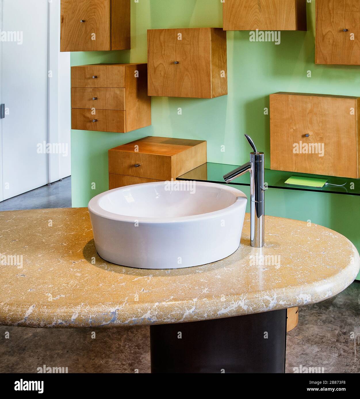 Unique Master bathroom design ideas Stock Photo - Alamy