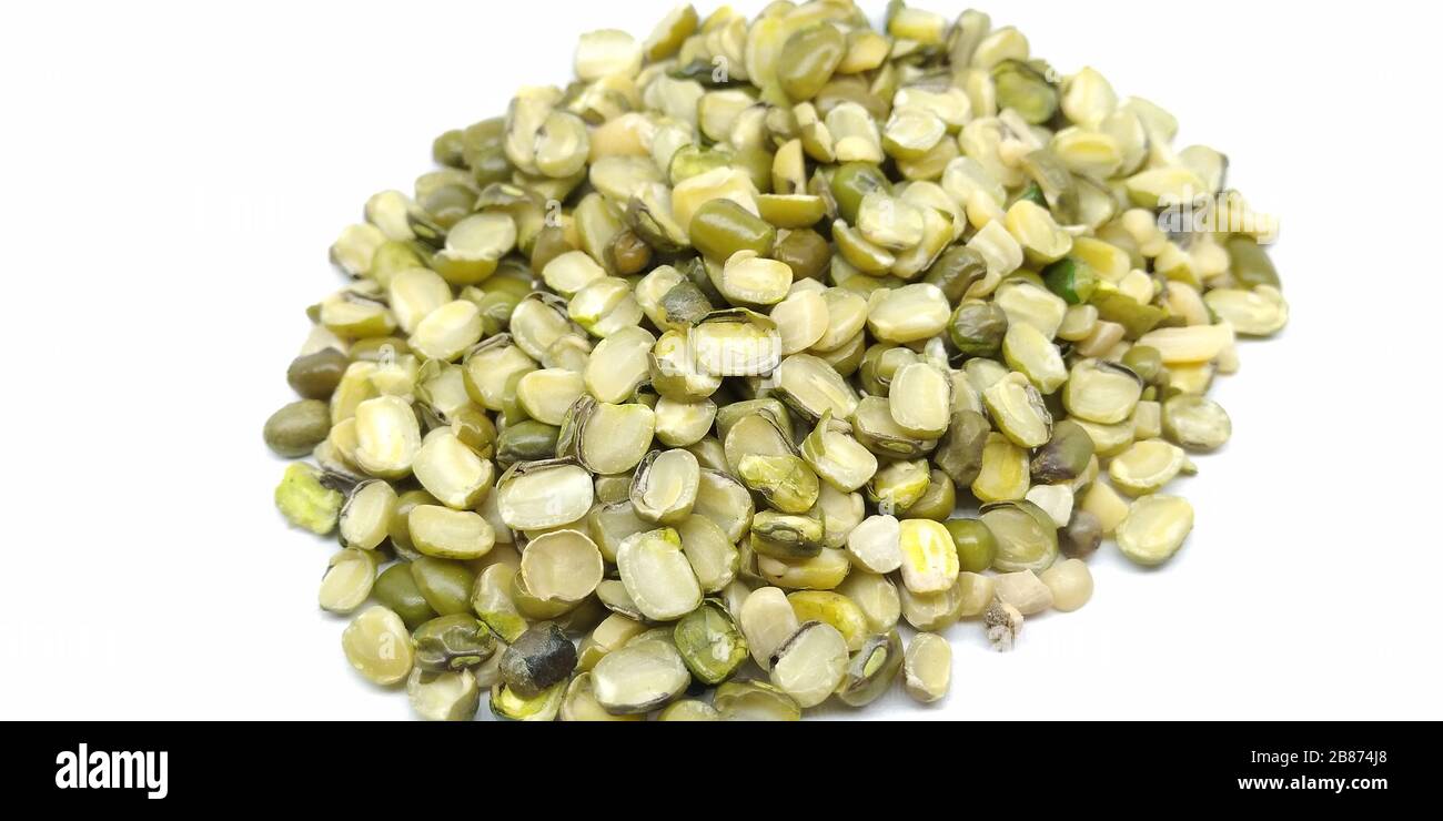 A picture of lentil Stock Photo - Alamy