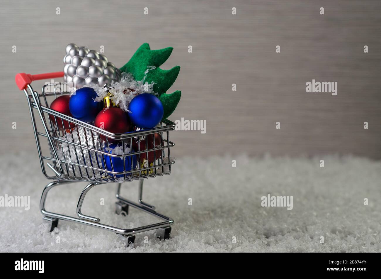 Supermarket trolley christmas tree hi-res stock photography and images ...