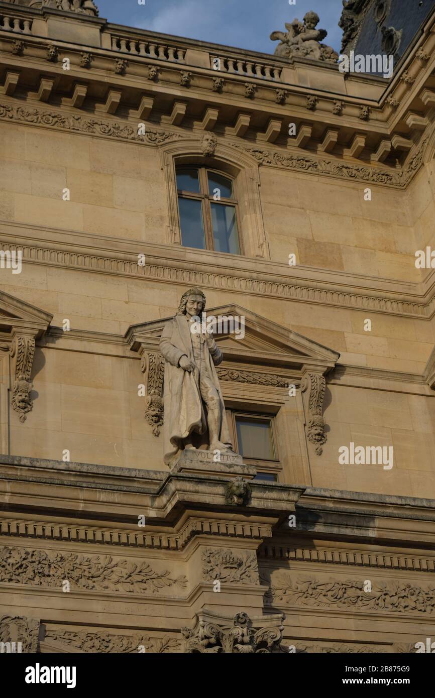 Voltaire statue hi-res stock photography and images - Alamy
