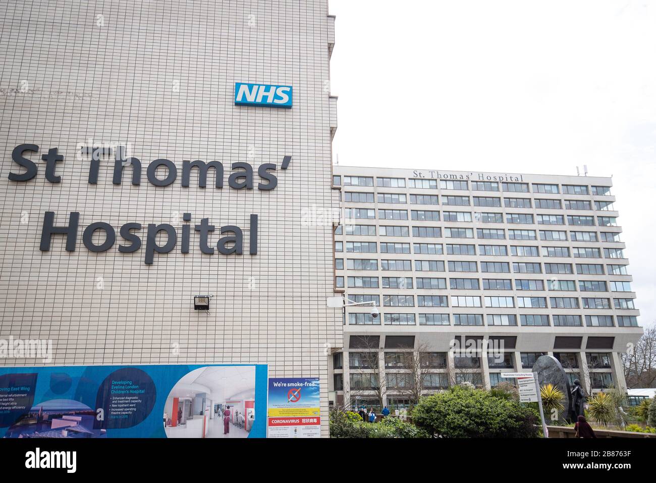 General View of St Thomas Hospital, in London Stock Photo - Alamy