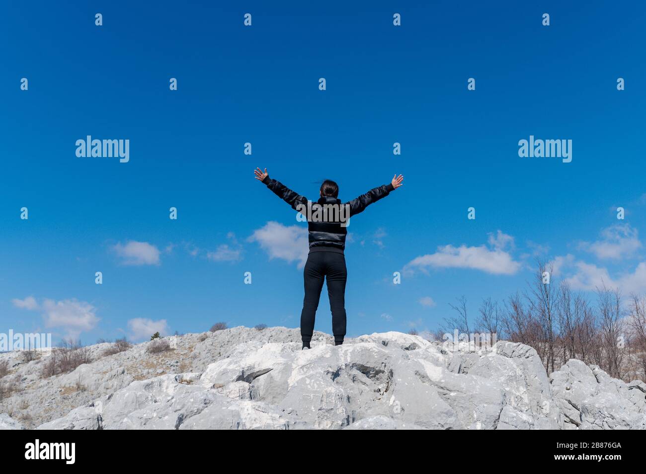 Girl wide open hi-res stock photography and images - Alamy
