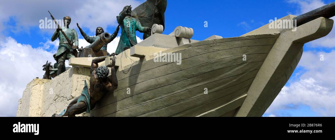 Monument to the Crew of the Goleta Ancud, Av. Cristobal Colón, Punta ...