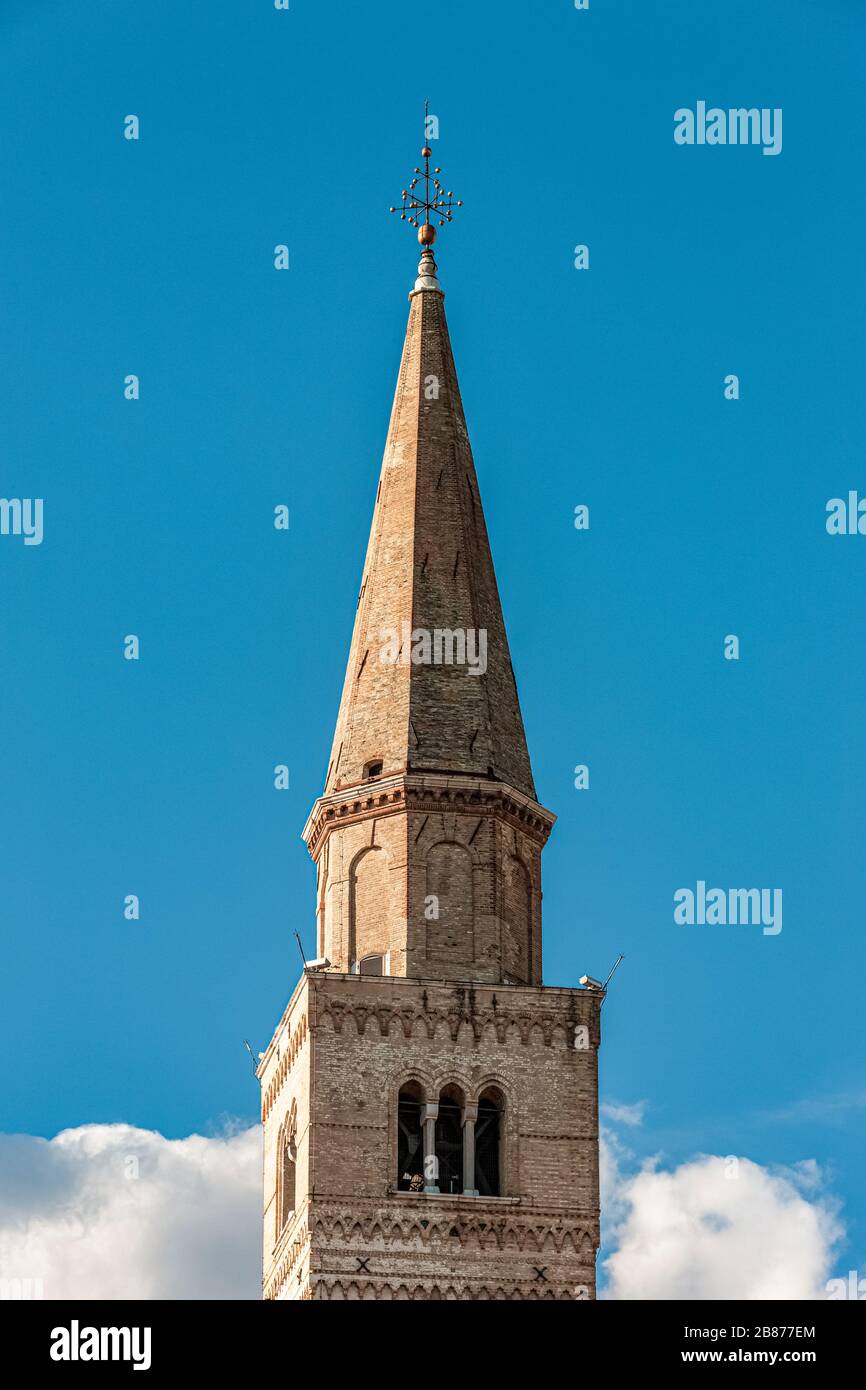 Duomo pordenone hi-res stock photography and images - Alamy