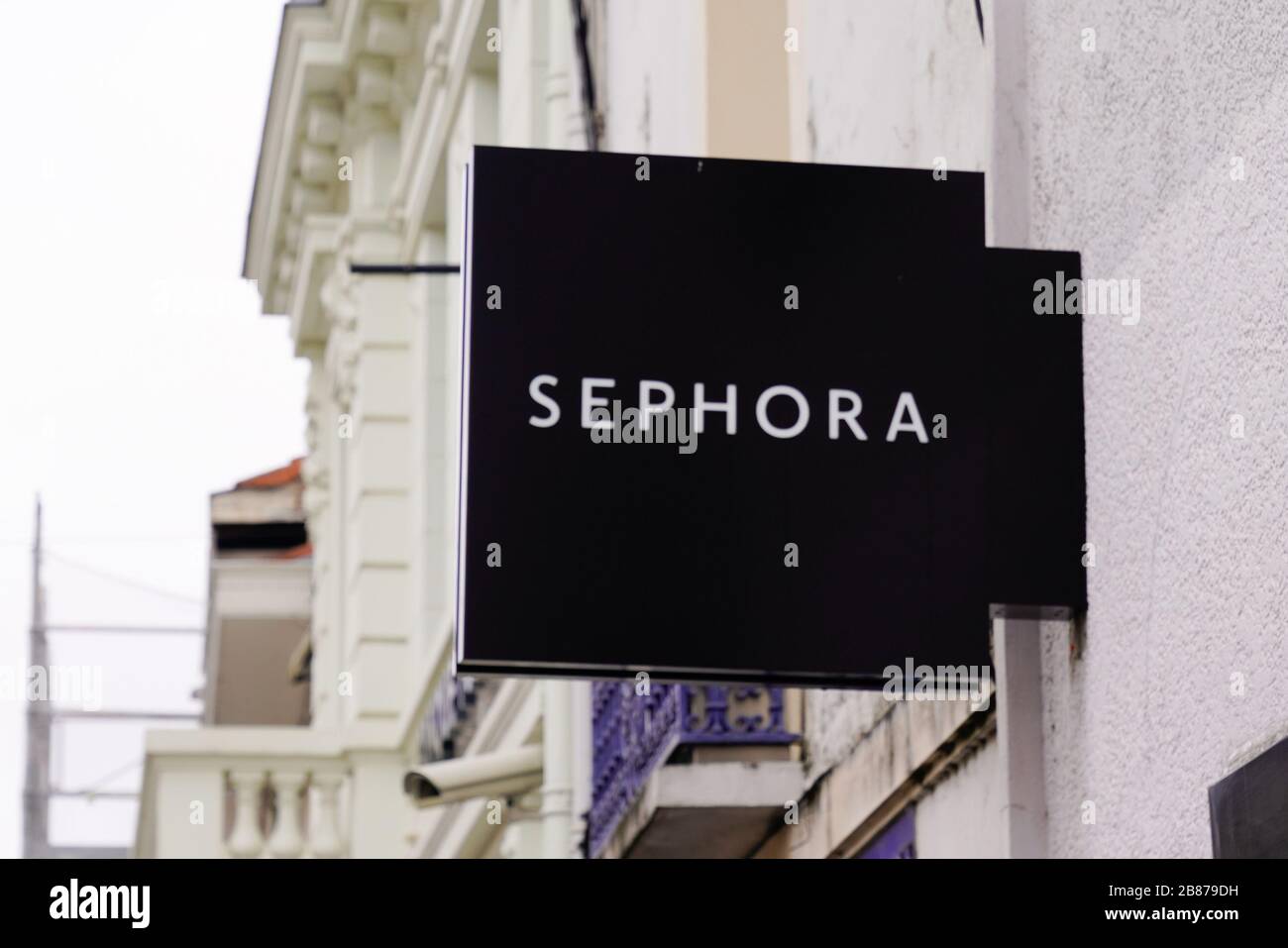 Sephora sign hi-res stock photography and images - Alamy