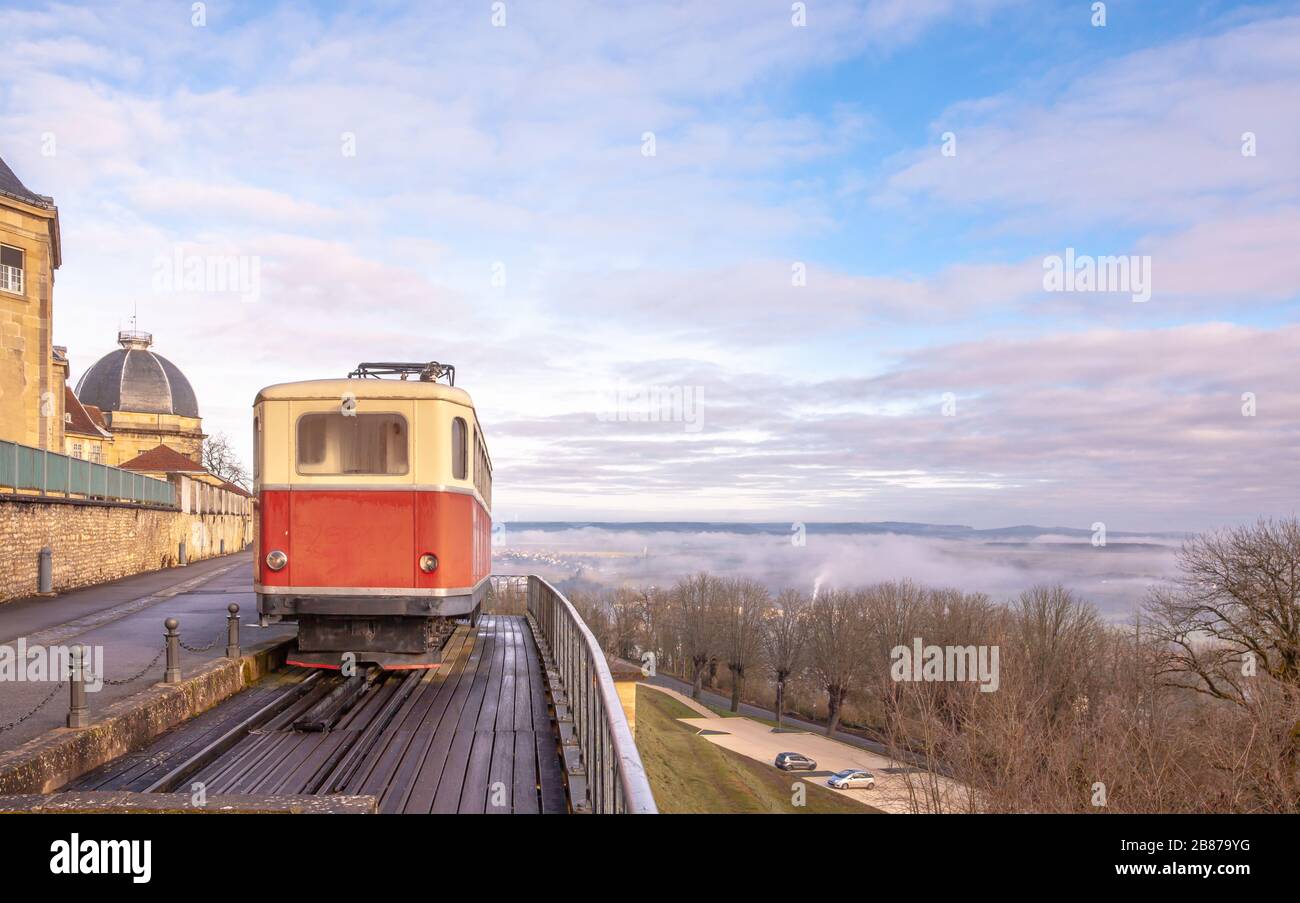 Historic cogwheel car on the Jules Hervé promenade on the city wall ...
