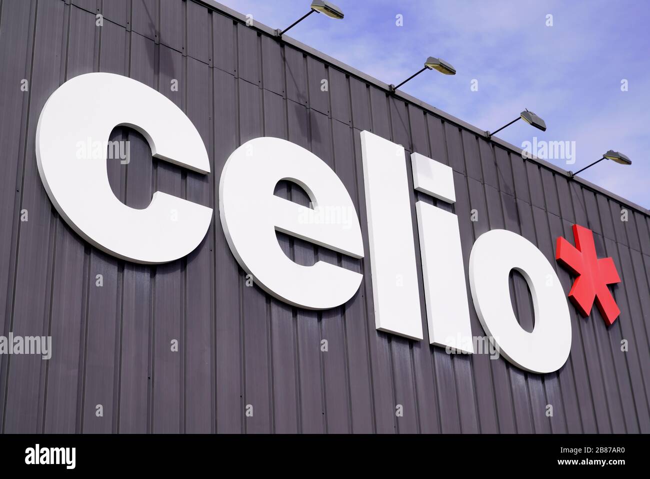 Celio sign hi-res stock photography and images - Alamy