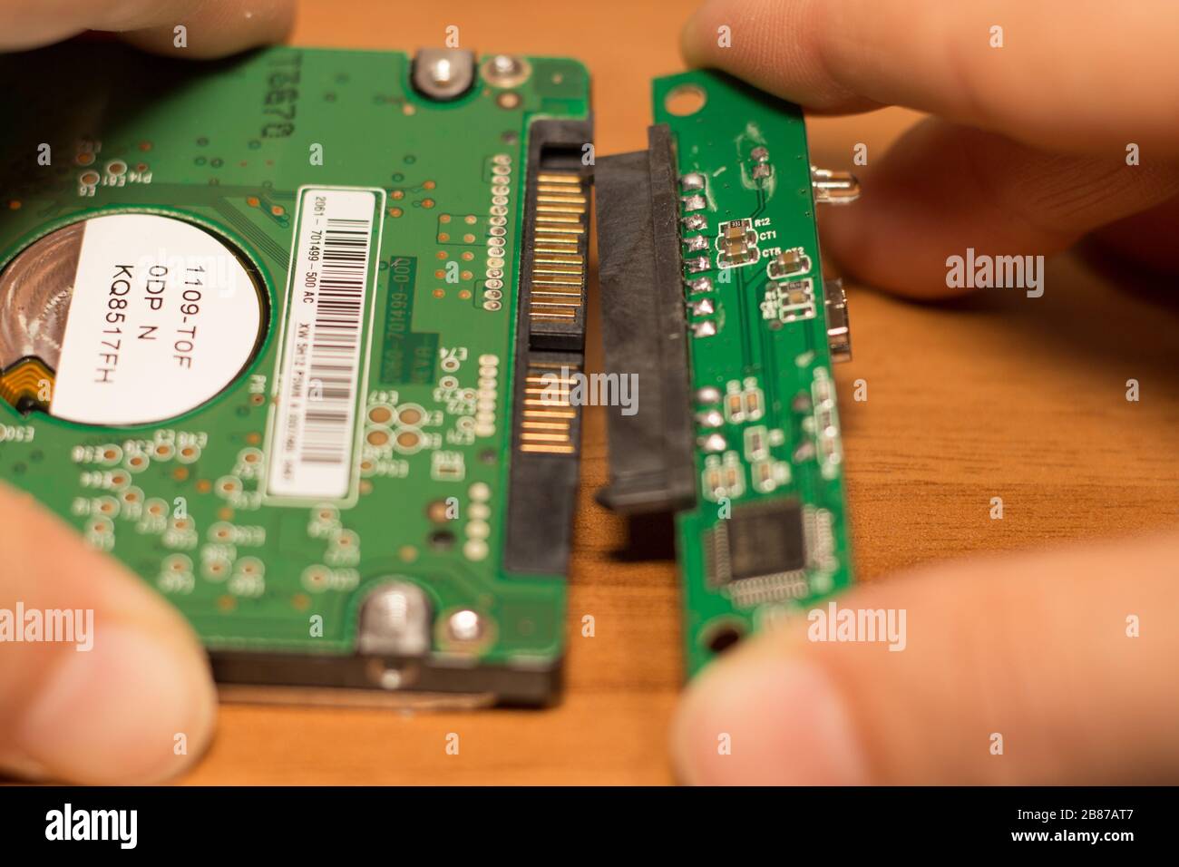 Inside a computer hard drive hi-res stock photography and images - Alamy