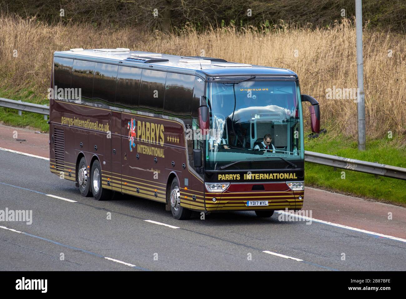 Long Distance Coach High Resolution Stock Photography and Images - Alamy