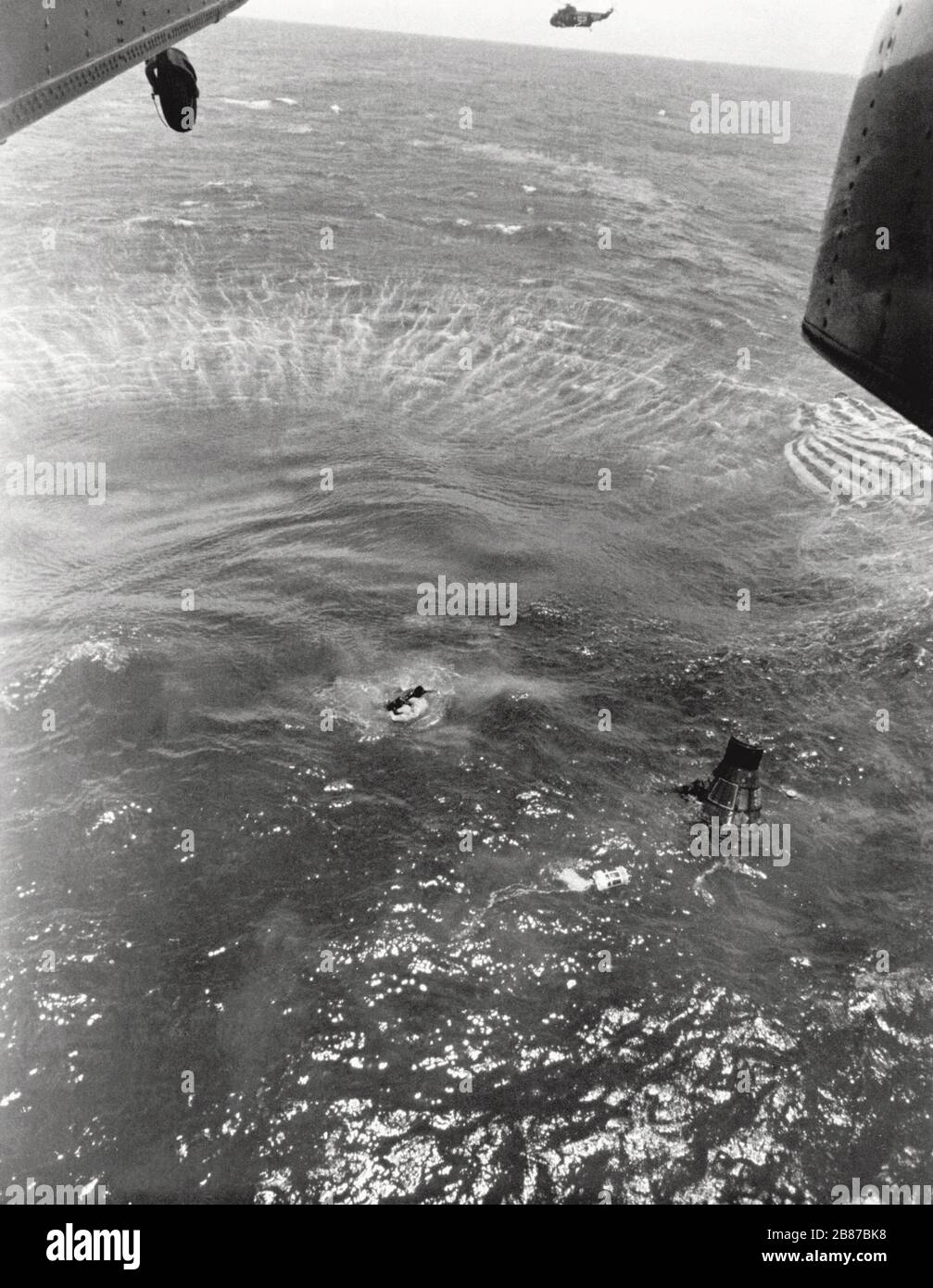 Frogmen world war hi-res stock photography and images - Alamy