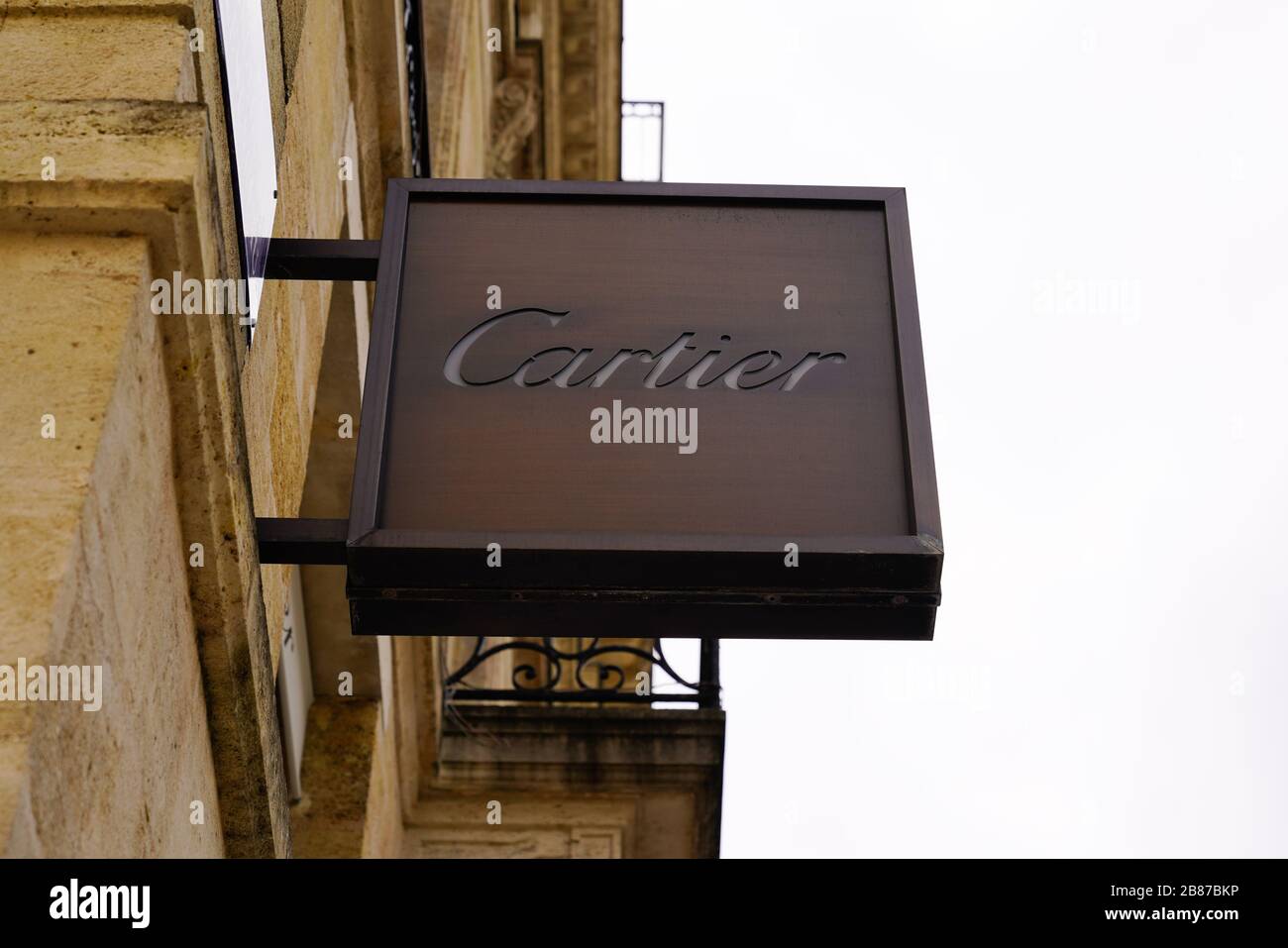 Cartier store logo hi-res stock photography and images - Alamy
