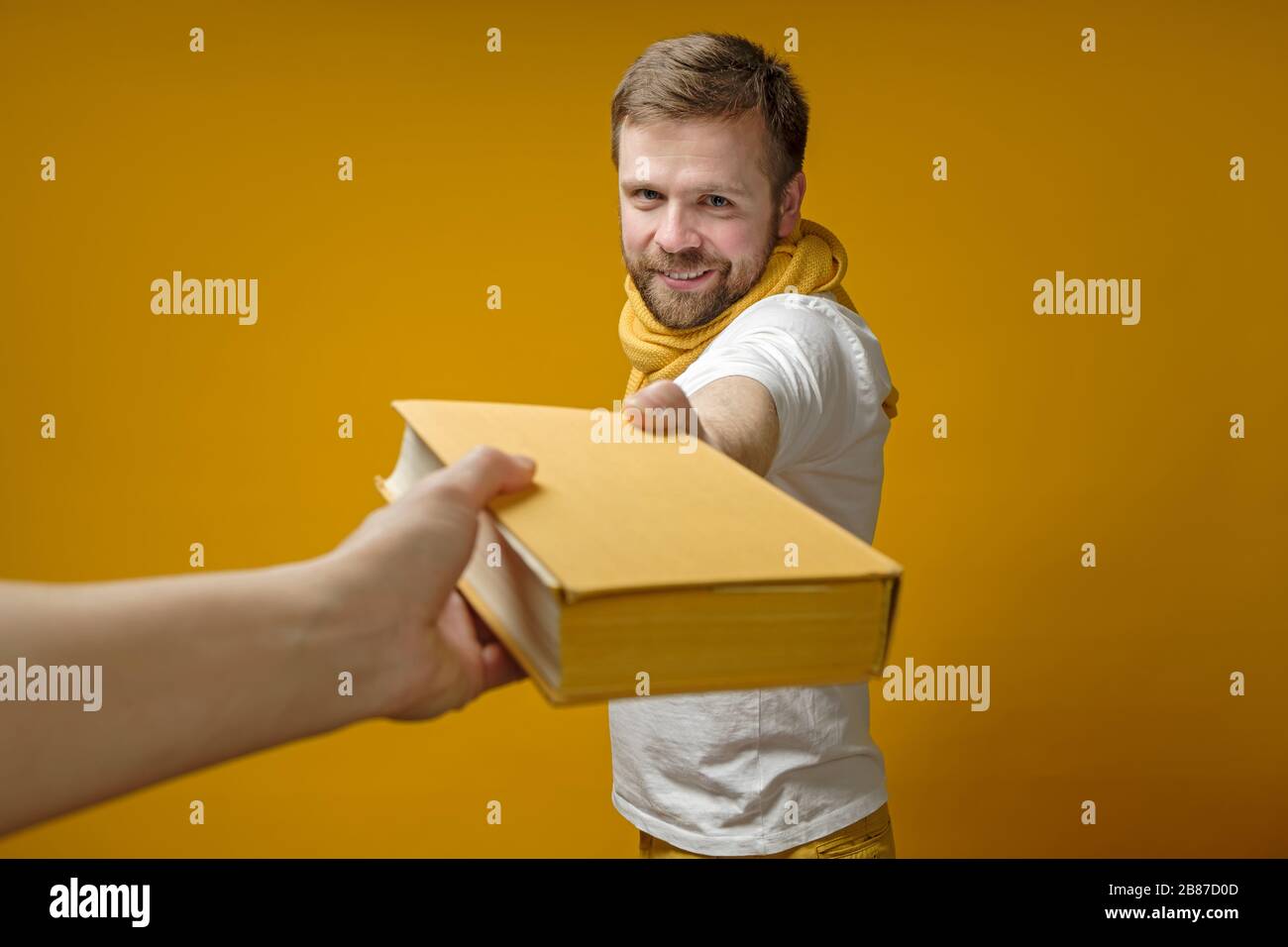 Giving another person a camera hi-res stock photography and images - Alamy