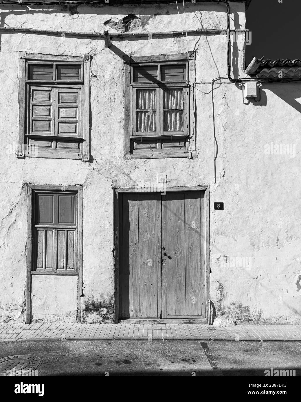 Old Buildings Black and White Stock Photos & Images - Alamy