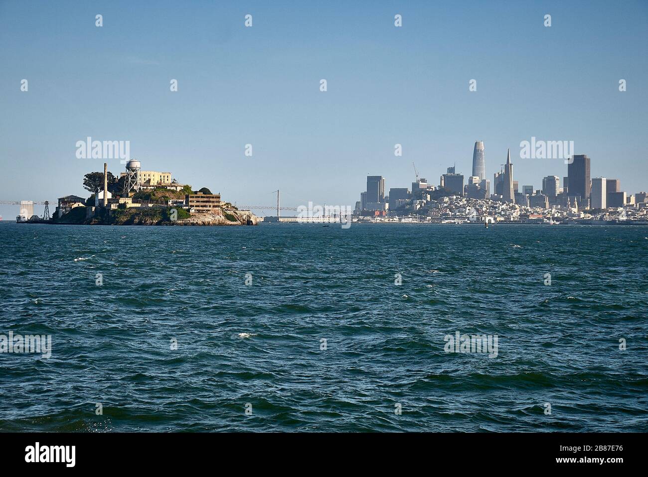 The prison of Alcatraz Island in front of the San Francisco skyline ...