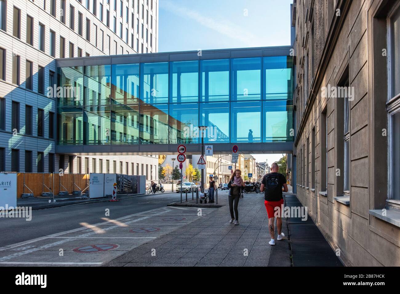 Glass walkway connecting buildings on Charite Hospital campus, Mitte ...