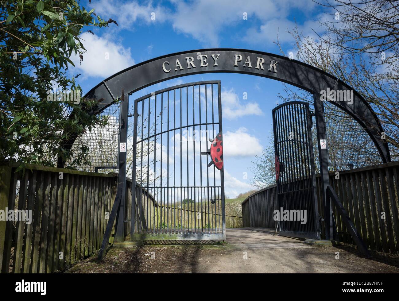 Landfill entrance hi-res stock photography and images - Alamy
