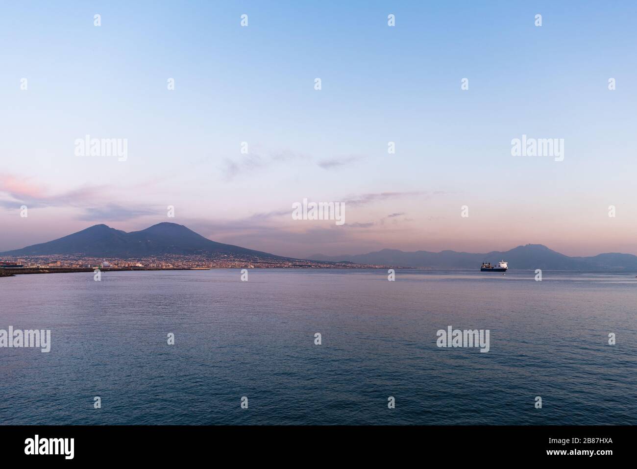 View of Mount Vesuvius and the gulf of Naples at sunset, Italy Stock ...