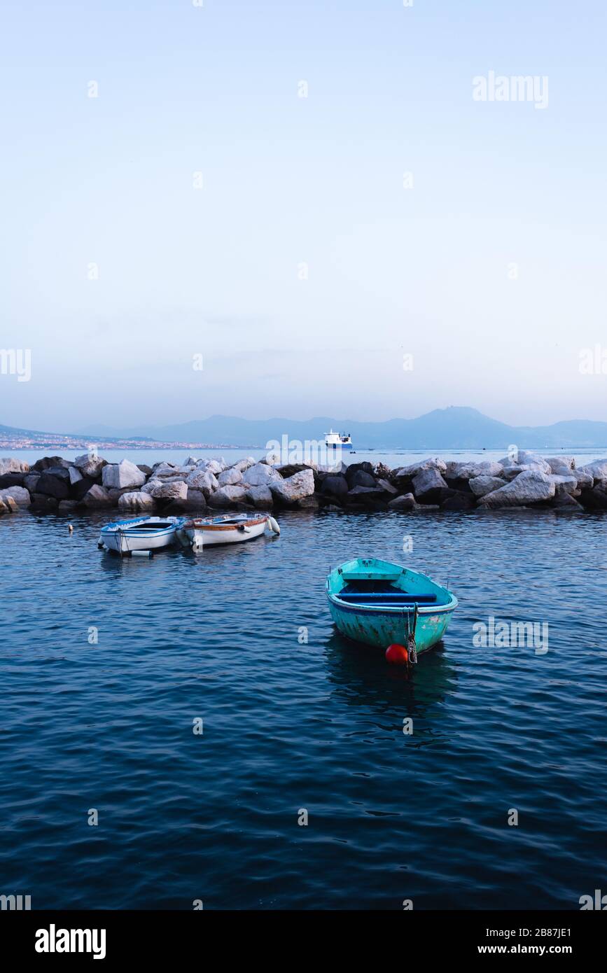 View of Mount Vesuvius and the gulf of Naples at sunset, Italy Stock ...