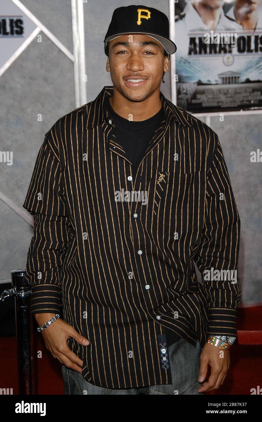 Percy Daggs at the Los Angeles Premiere of Touchstone Pictures ...