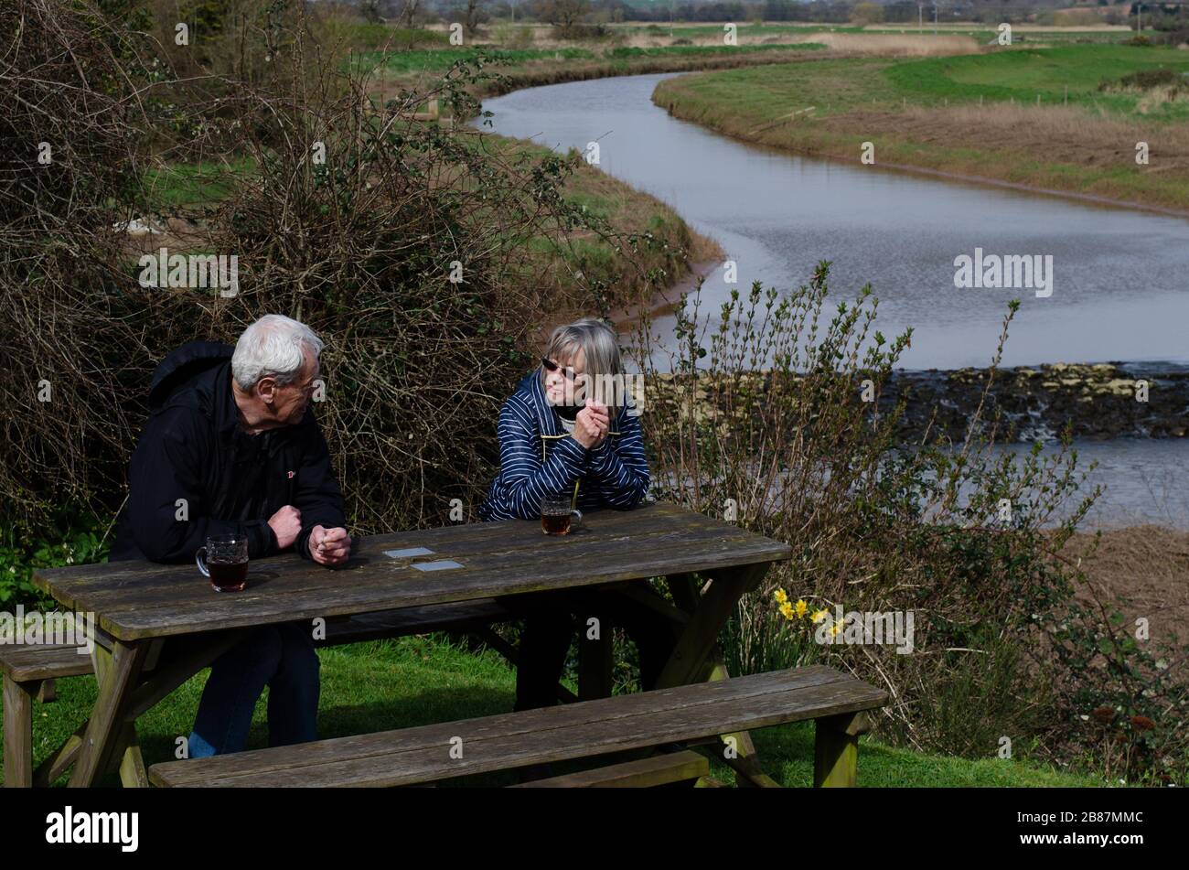 Bridge inn devon topsham hi-res stock photography and images - Alamy