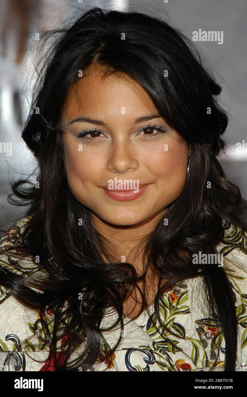 Nathalie Kelley at the Los Angeles Premiere of Touchstone Pictures ...