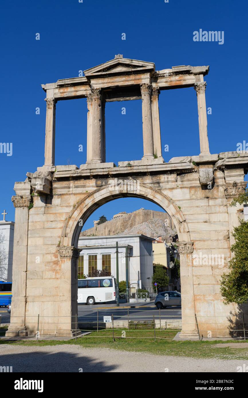 Hadrian's gate with Acropolis hill at the background, Athens, Greece ...