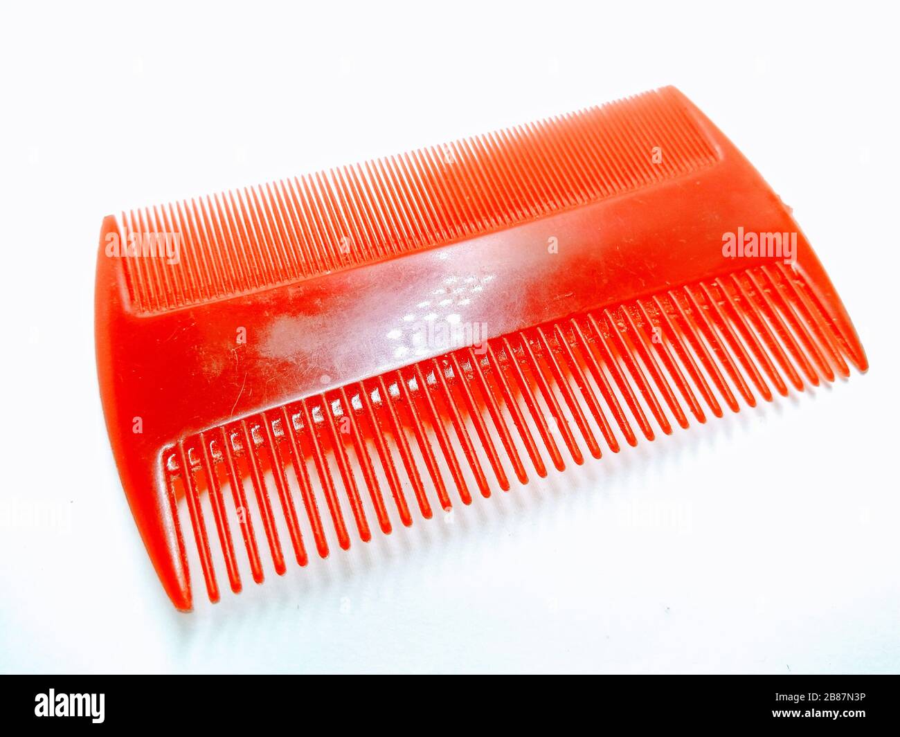 Female comb hi-res stock photography and images - Alamy