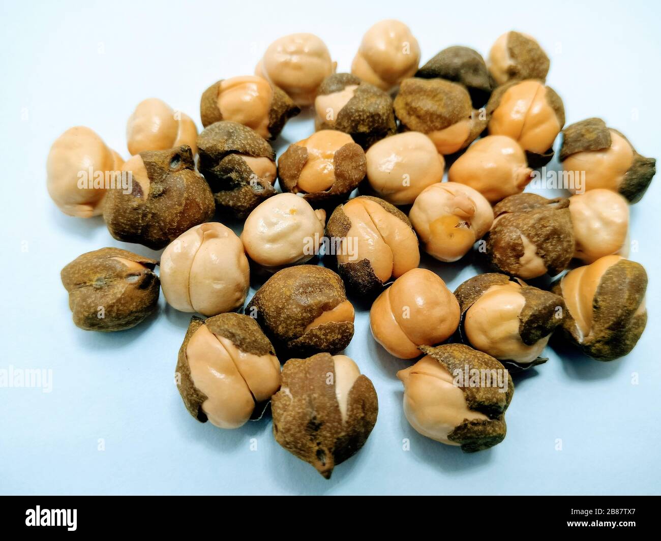 A picture of chickpeas Stock Photo - Alamy