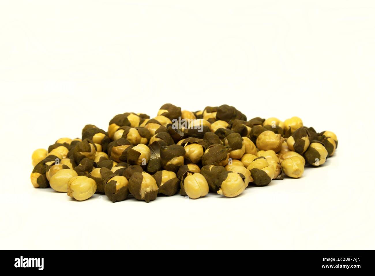 Roasted black gram isolated on white background Stock Photo - Alamy