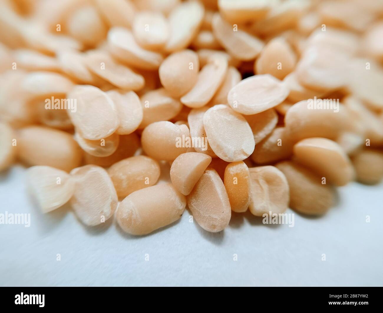 A picture of lentil Stock Photo - Alamy
