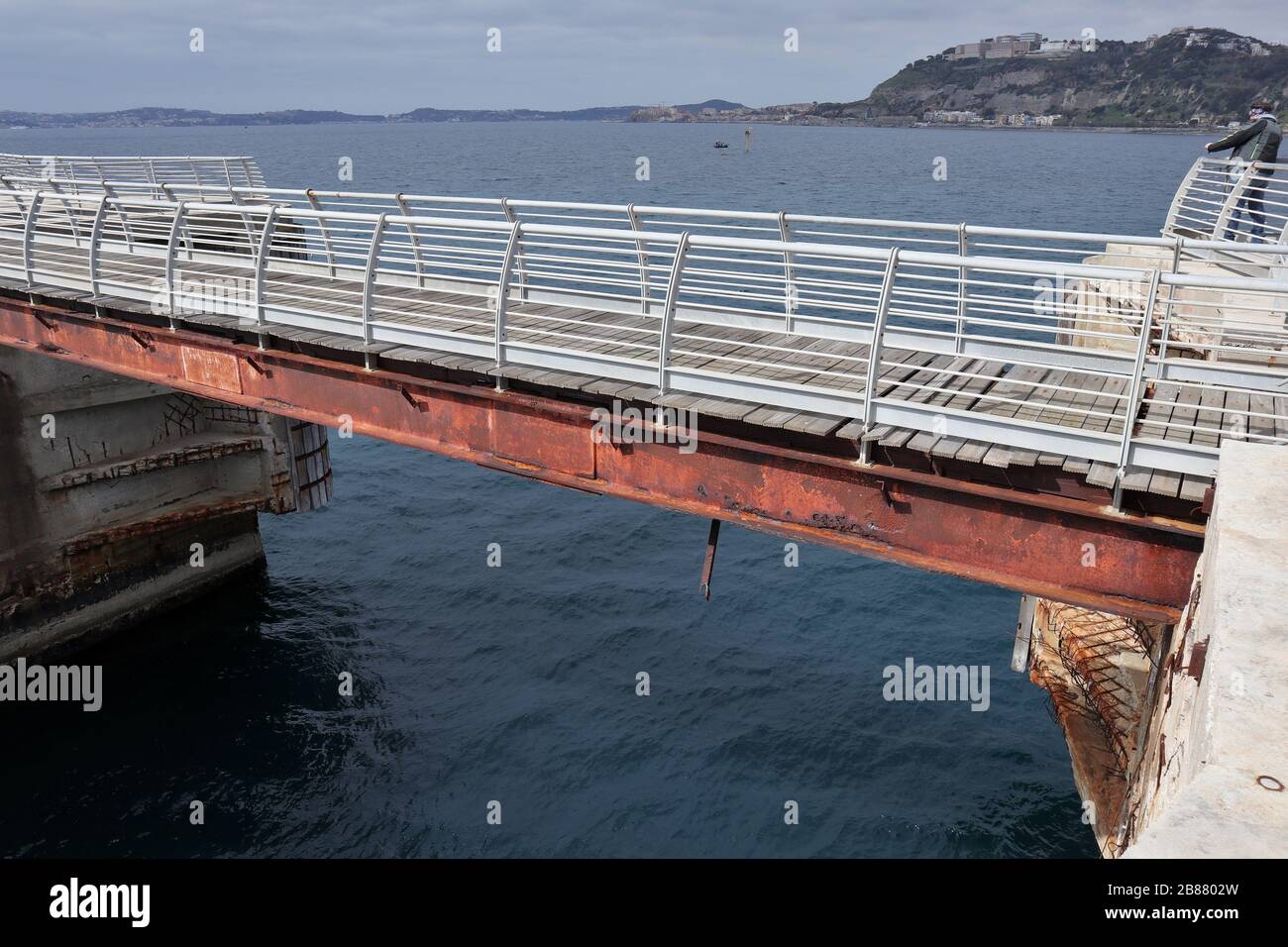 Trave di ferro hi-res stock photography and images - Alamy