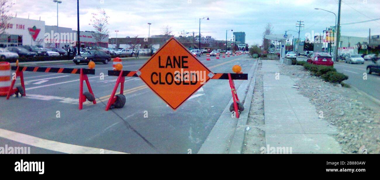 English lane hi-res stock photography and images - Alamy