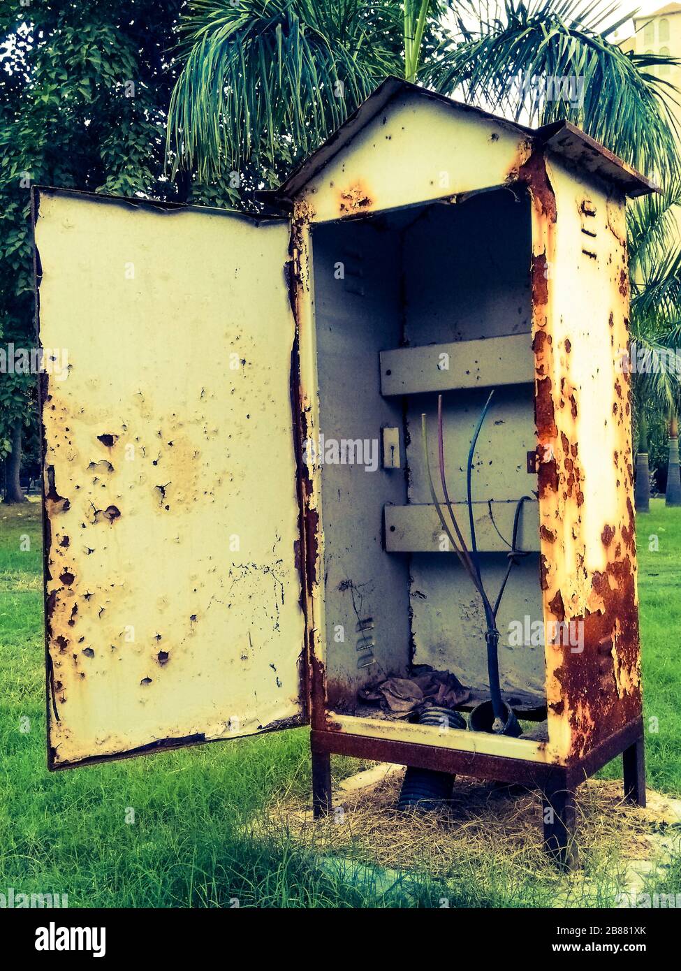 Cinema lightbox sign illuminated hi-res stock photography and images ...