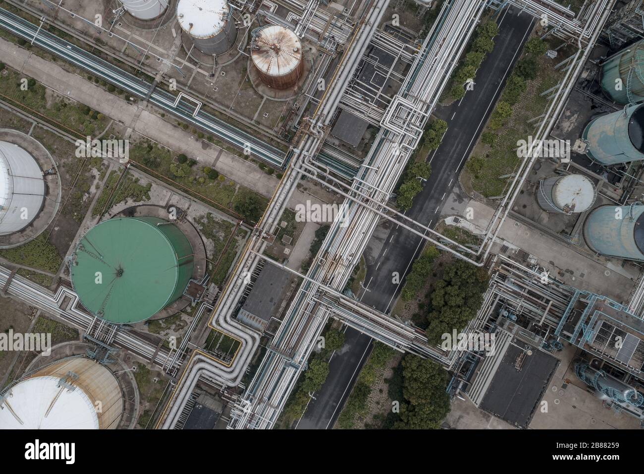 Aerial view of the pipelines and storage tanks Stock Photo - Alamy