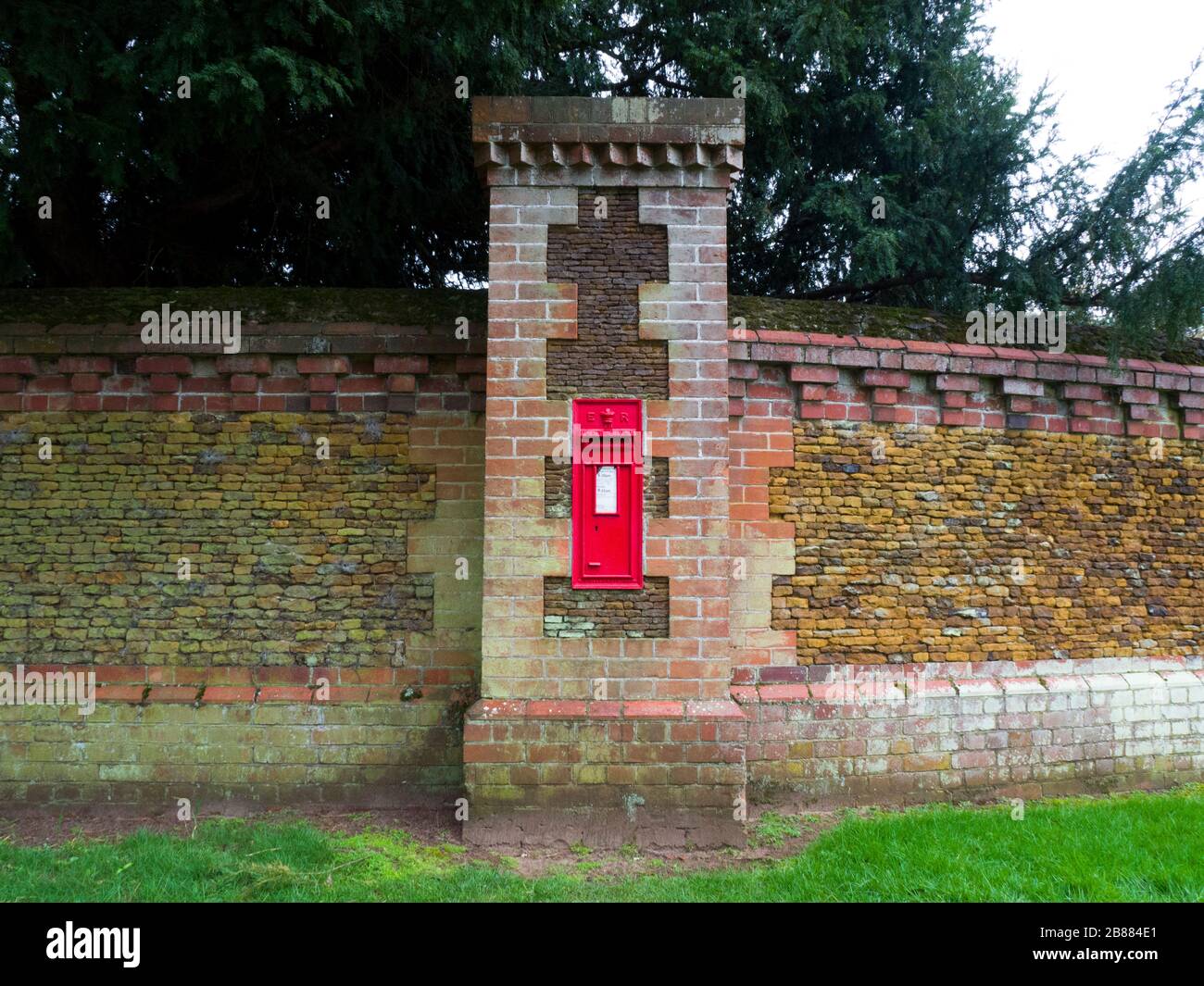 Edward VII post box, Post box No. PE35 351 in the wall on Sandringham ...