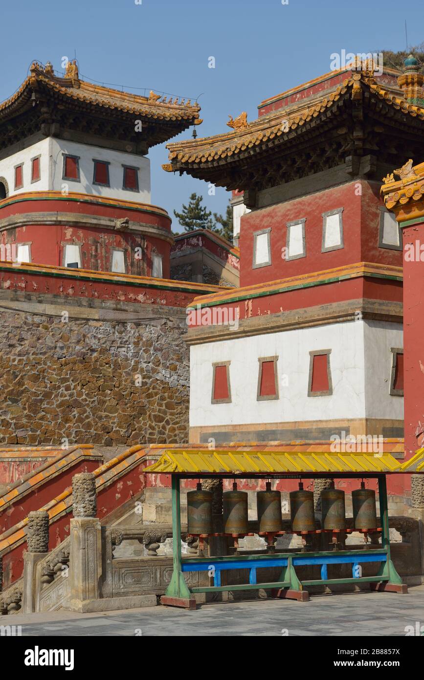 Religious buildings and mani praying wheels in Putuo Zongcheng Buddhist ...