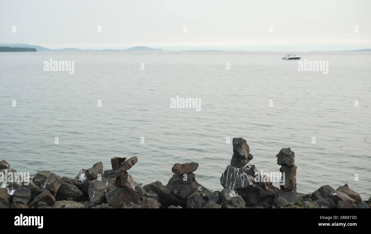 White rock ocean horizon view in British Columbia Stock Photo - Alamy