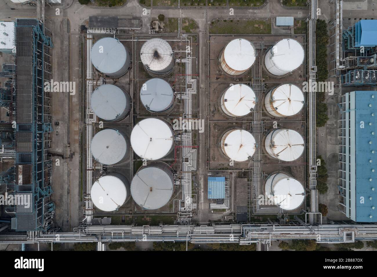 Aerial view of the pipelines and storage tanks Stock Photo - Alamy