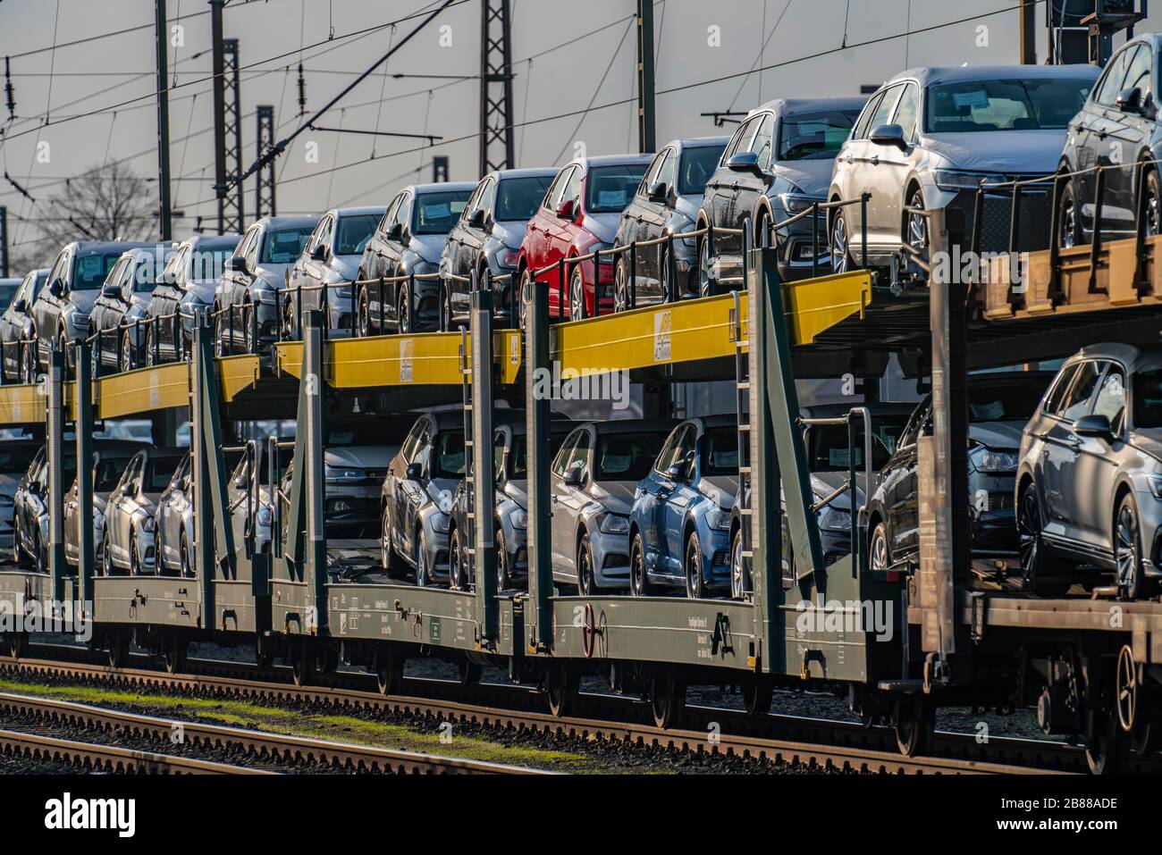 Emden car export hi-res stock photography and images - Alamy