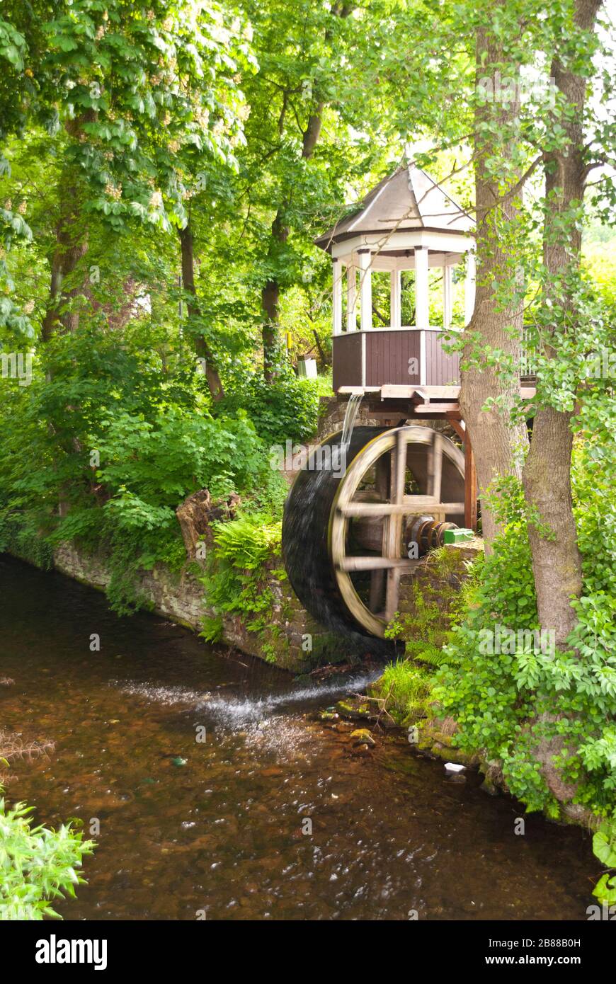 Water wheel hiking trail hi-res stock photography and images - Alamy
