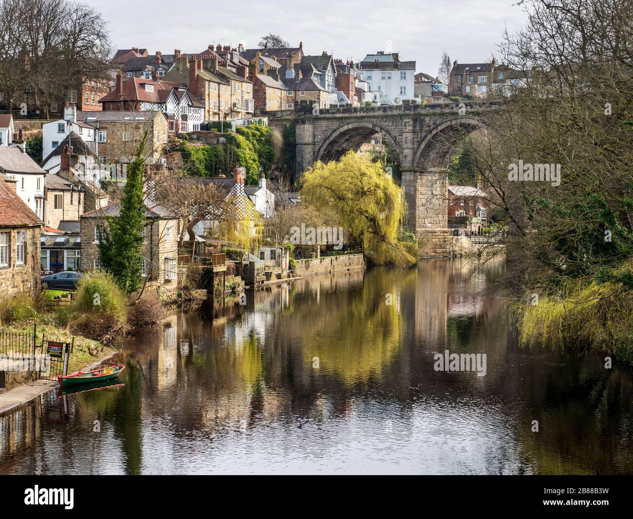 Knaresborough viaduct reflections hi-res stock photography and images ...