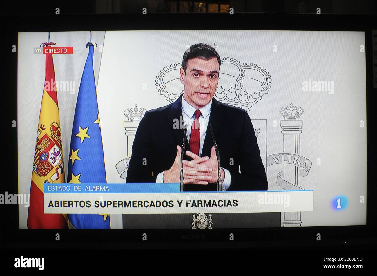 The President of the Spanish state, Pedro Sanchez transmits to citizens ...