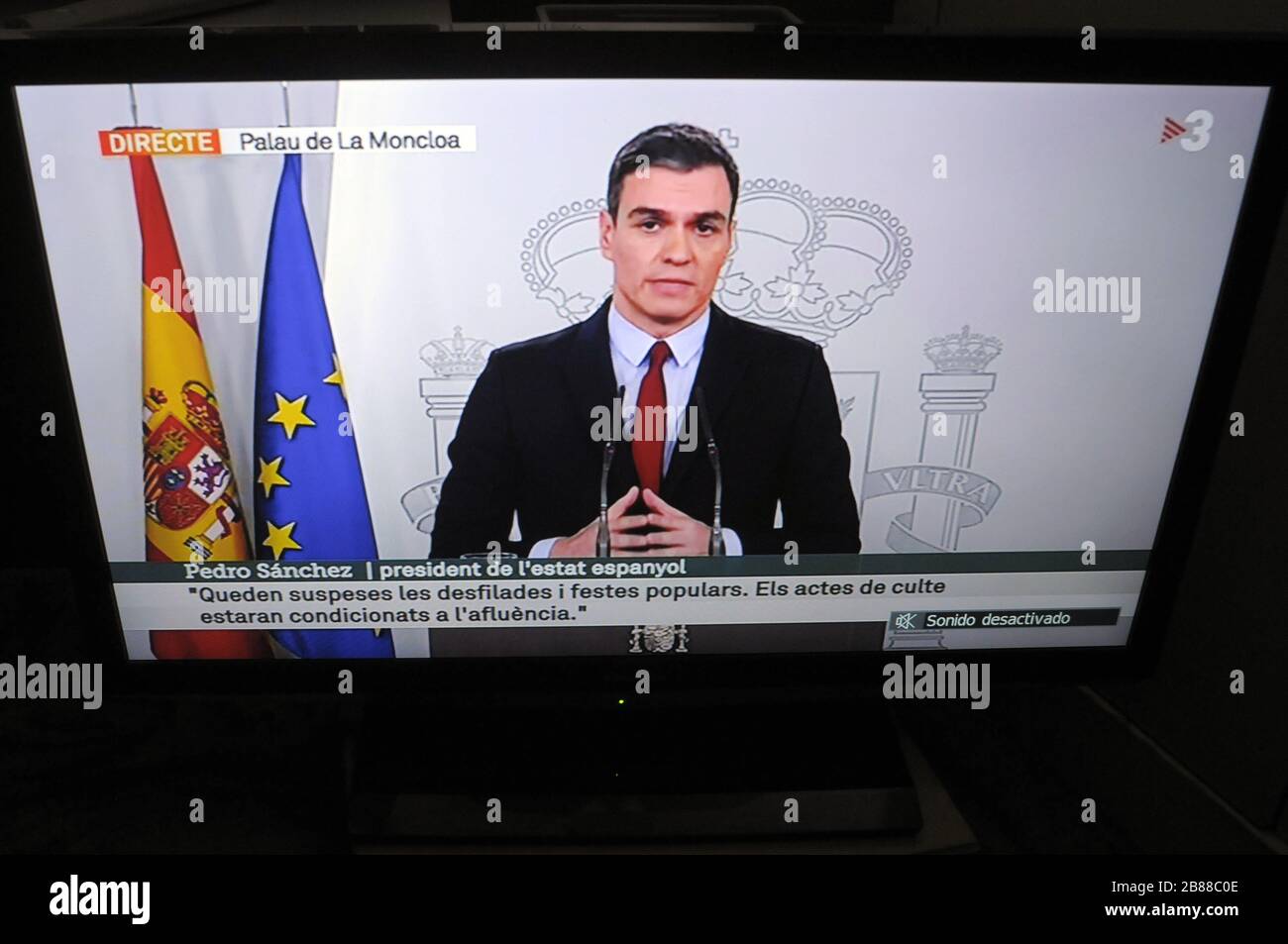 The President of the Spanish state, Pedro Sanchez transmits to citizens ...