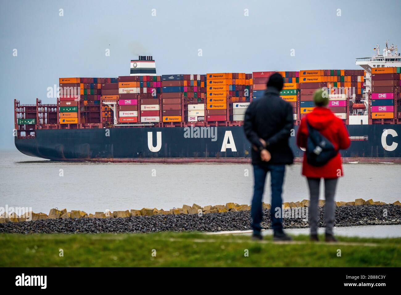 Container cargo ship UASC AL NASRIYAH, under the flag of the Marshall ...