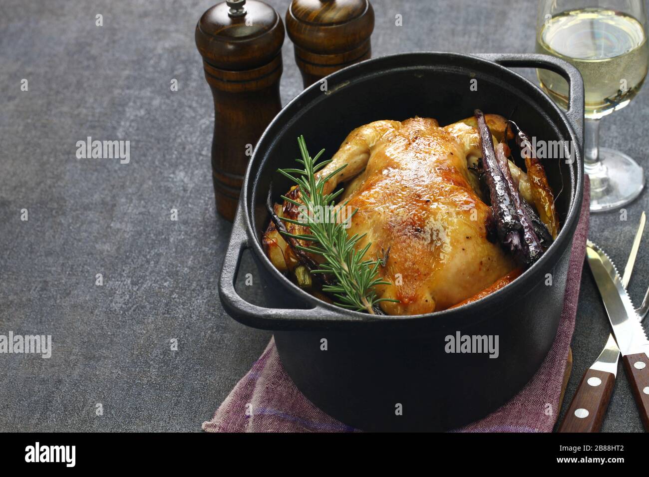 Traditional dutch oven hi-res stock photography and images - Alamy