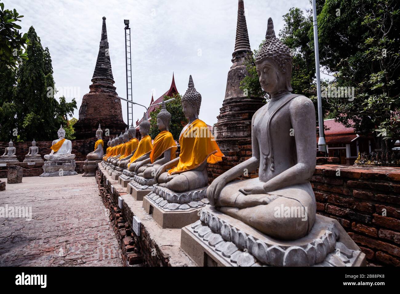 Giant monks hi-res stock photography and images - Alamy