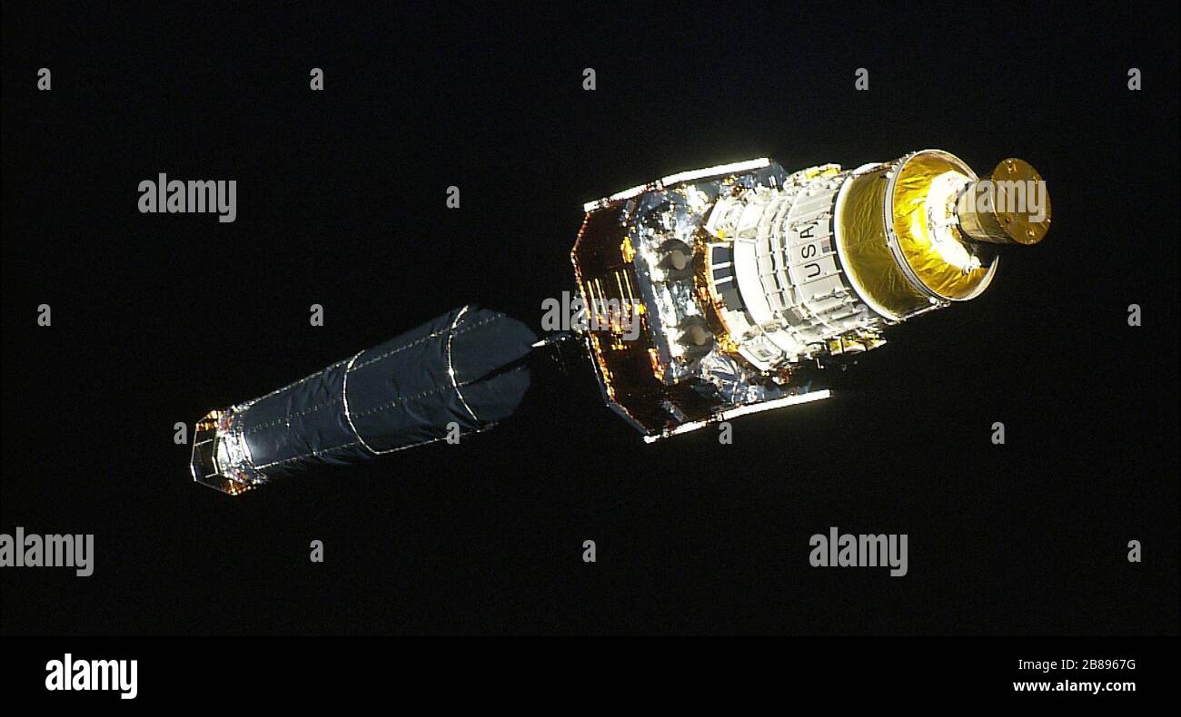 Chandra x ray observatory hi-res stock photography and images - Alamy