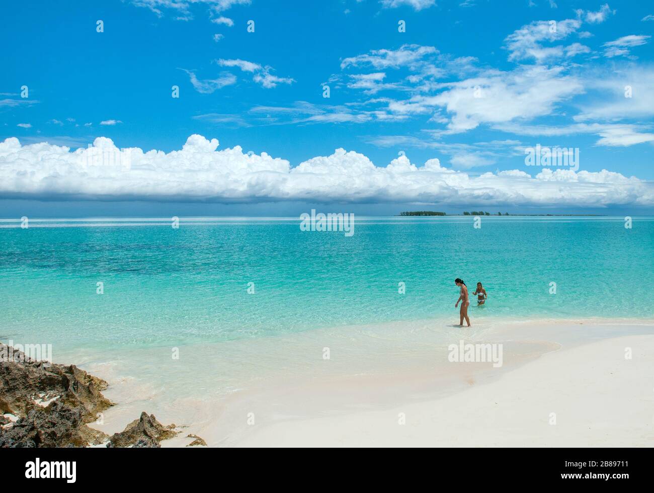 Playa Pilar beach, Cayo Guillermo, Ciego de Ávila, Cuba Stock Photo - Alamy