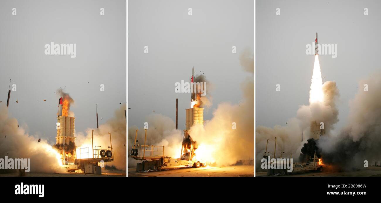 Missile launch hi-res stock photography and images - Alamy